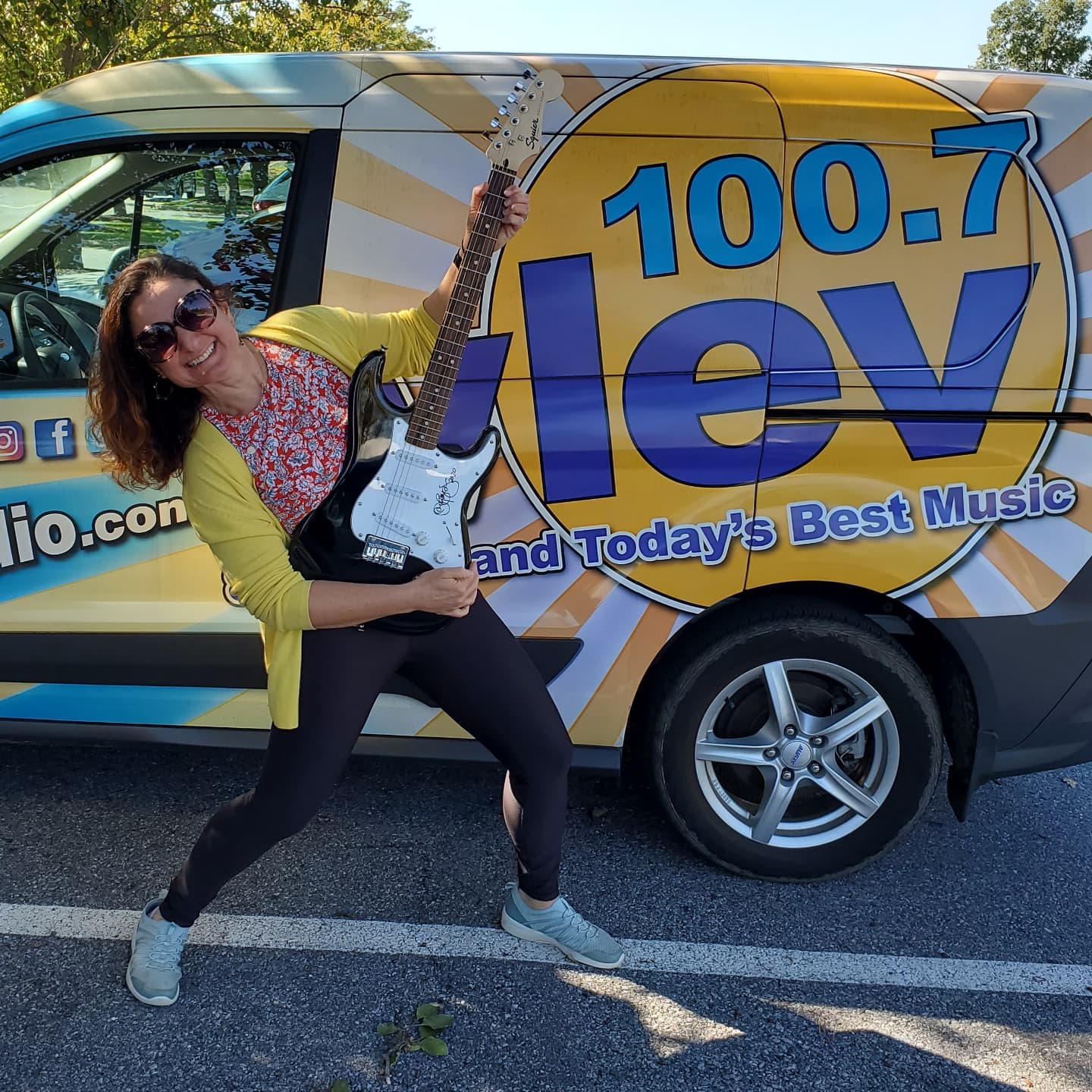 100.7 Live broadcast with Selena